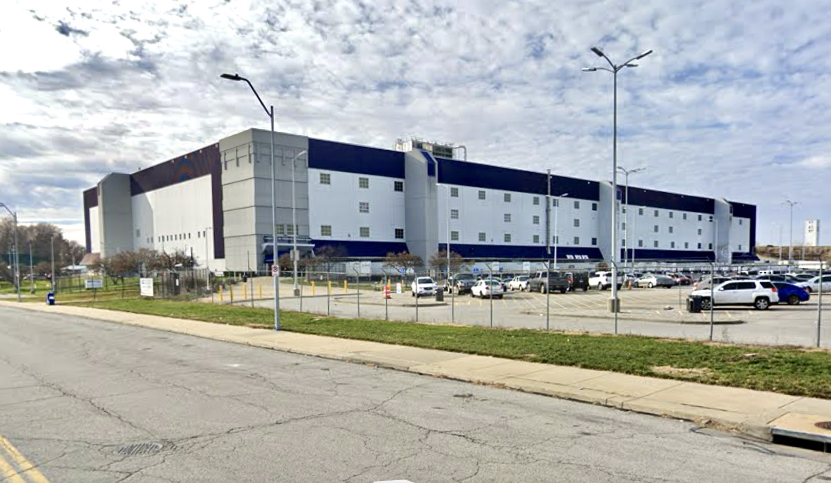 Exploring the USPS Distribution Center at 1700 Cleveland Ave, Kansas City, MO: Injury Risks and ...